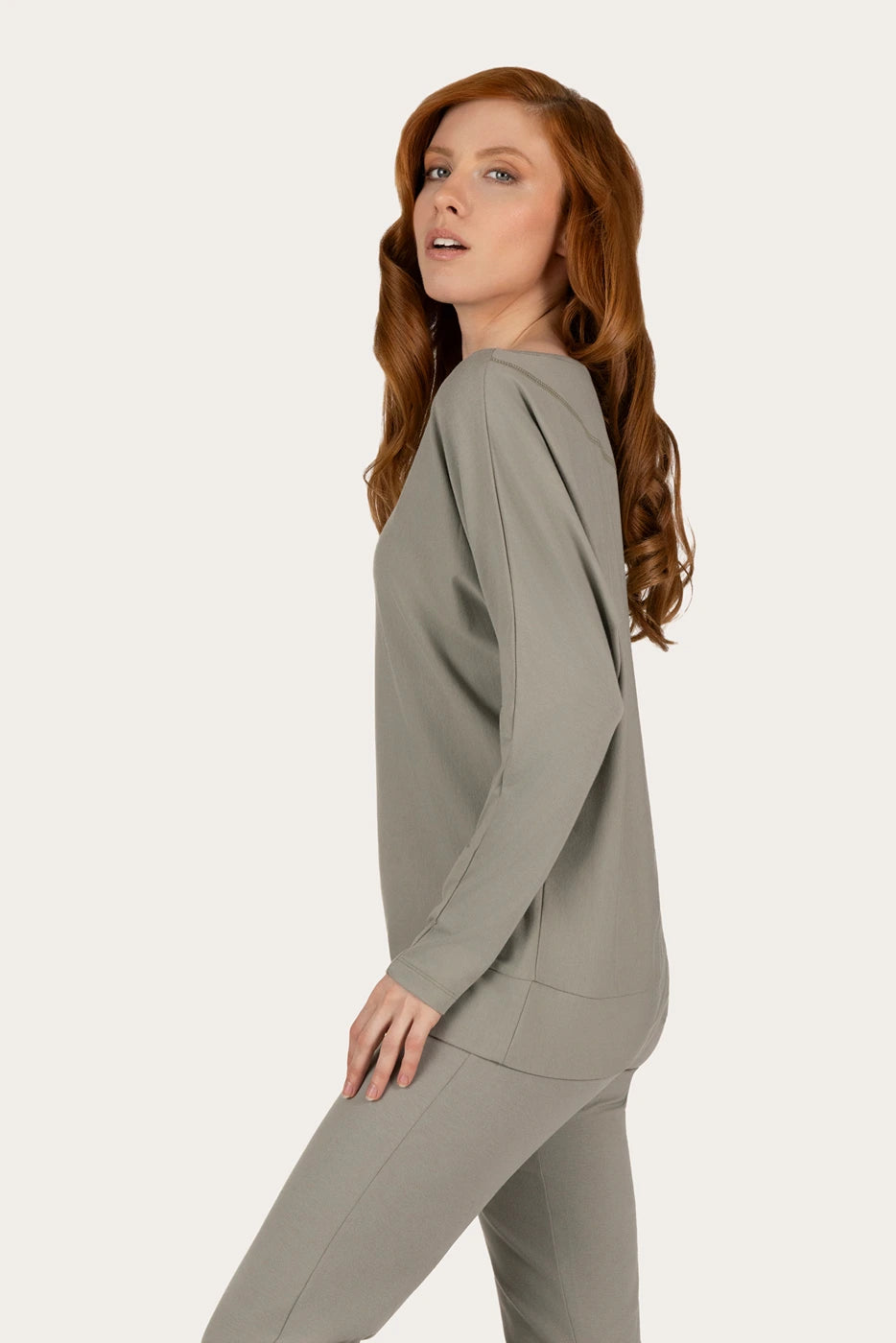 Budhi Dry-Fit Yoga Longsleeve | Smokey Quartz | Urban Goddess – Urban ...