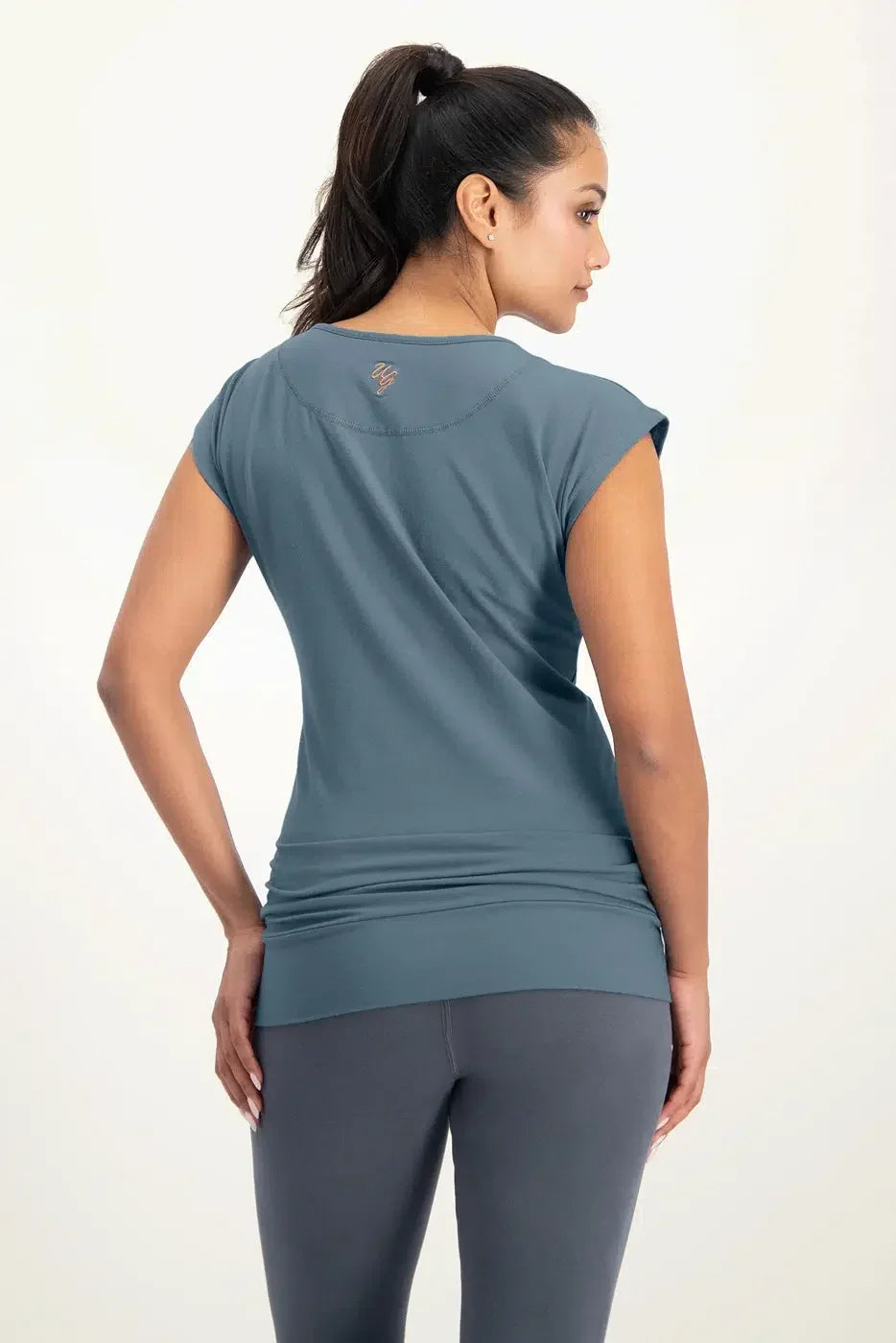 Bamboe Yoga Shirt Asana | Mirage | Urban Goddess yoga wear – Urban ...