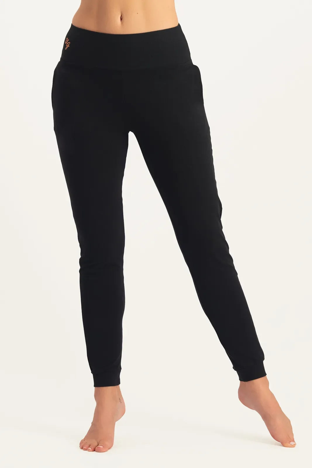 Bua Pants Yoga Pilates Pants Yogisha Amsterdam